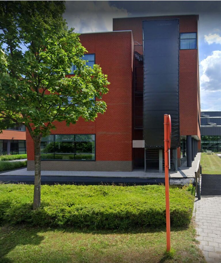 Contact & filialen - Adrem Intermediagroep